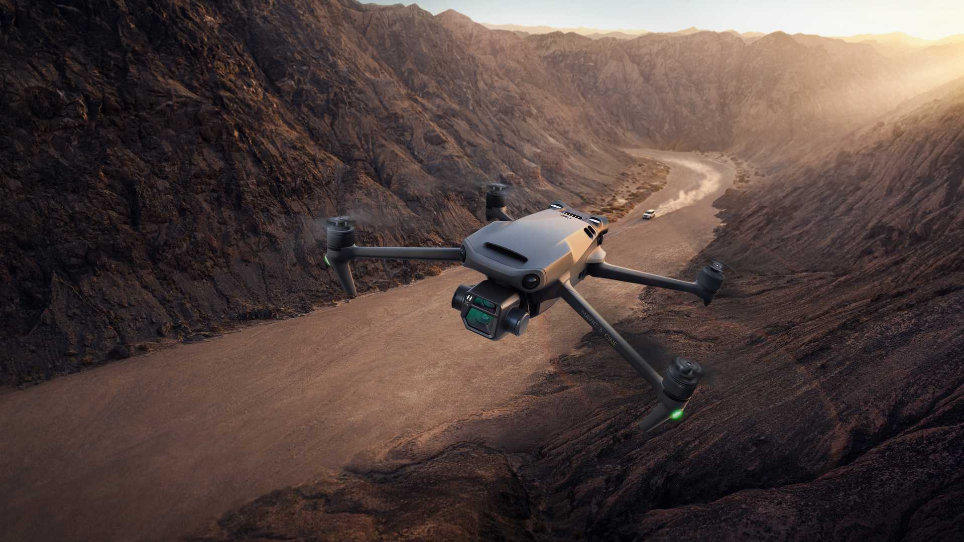 10 Best Commercial & Professional Drones in 2025 - JOUAV